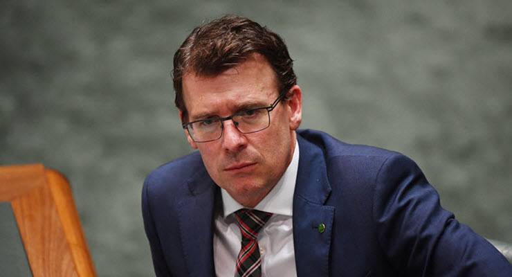 Crikey Worm: Following the leaders (Morrison and Tudge)